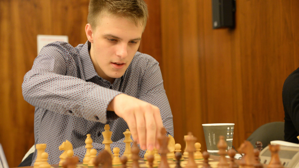 Richard Rapport, vom Wunderkind zum ziemlich verrückten Schach-Profi ...