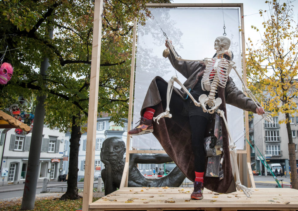 Totenbeinli und tanzende Skelette: Am Totentanz dreht sich alles um den ...